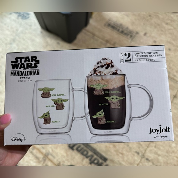 Disney | Kitchen | Disney Star Wars Mandalorian Glass Set With Green ...